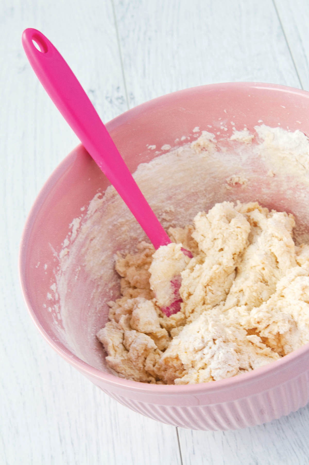 Victoria Sponge from The Pink Whisk Guide to Cake Making by Ruth Clemens