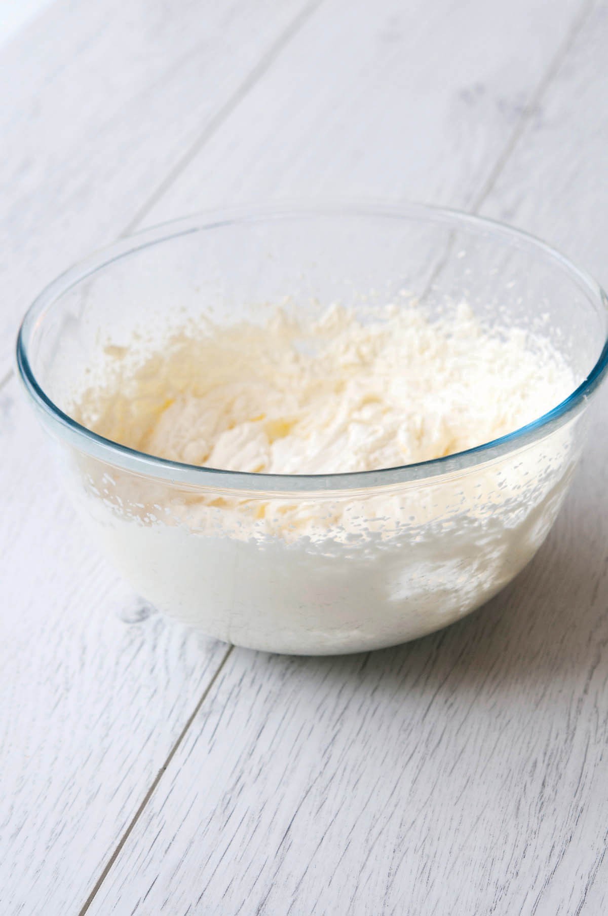 Victoria Sponge from The Pink Whisk Guide to Cake Making by Ruth Clemens